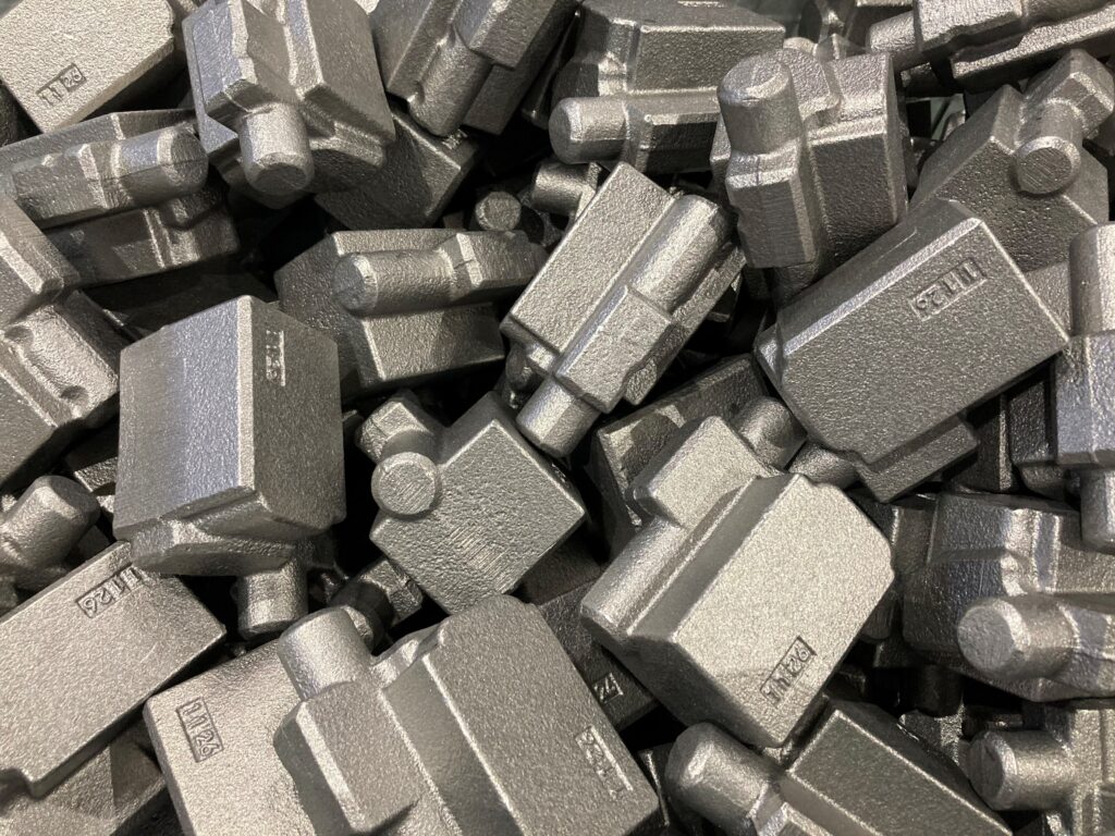 ねずみ鋳鉄 - 株式会社高岡製作所